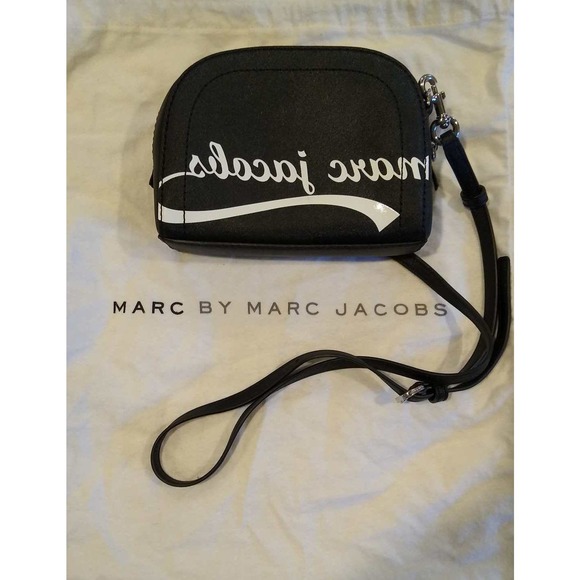 Marc Jacobs | Bags | Marc Jacobs Black Crossbody Bag With Dustbag ...